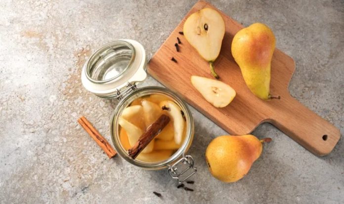 Sencilla receta para preparar compota de pera y manzana - Infoagro