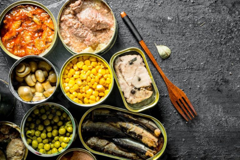 Así puedes conservar los alimentos enlatados abiertos de forma correcta ...