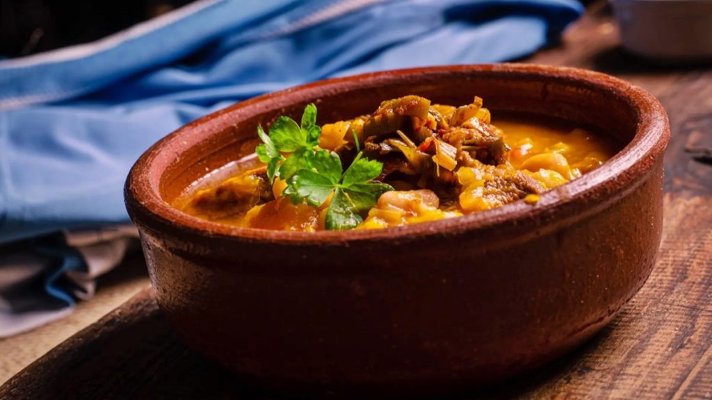 Receta imperdible de locro de choclo para estas fechas - Infoagro